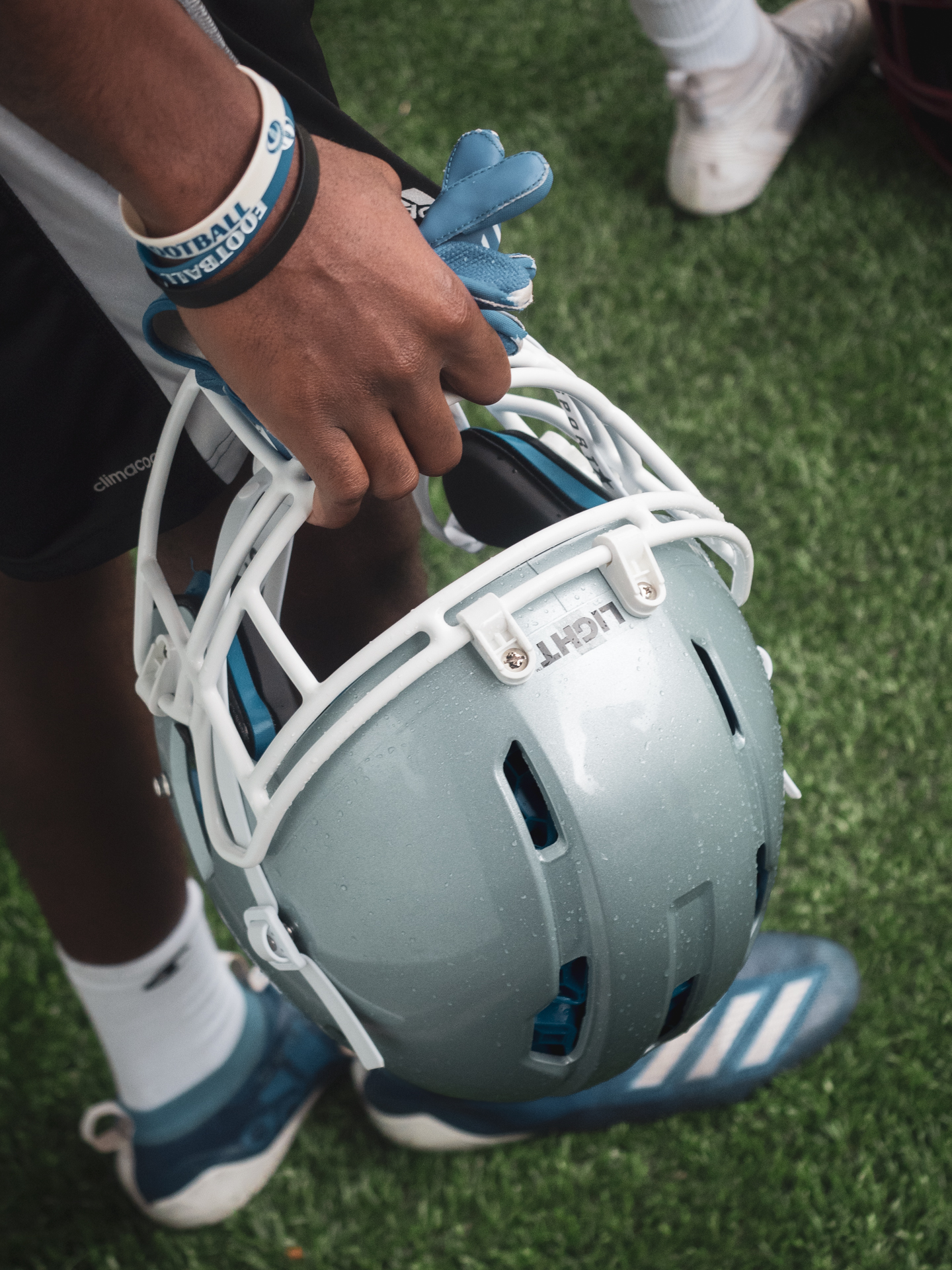 Kollide Football Helmet - Tactix | Industrial Design Firm | We Design ...